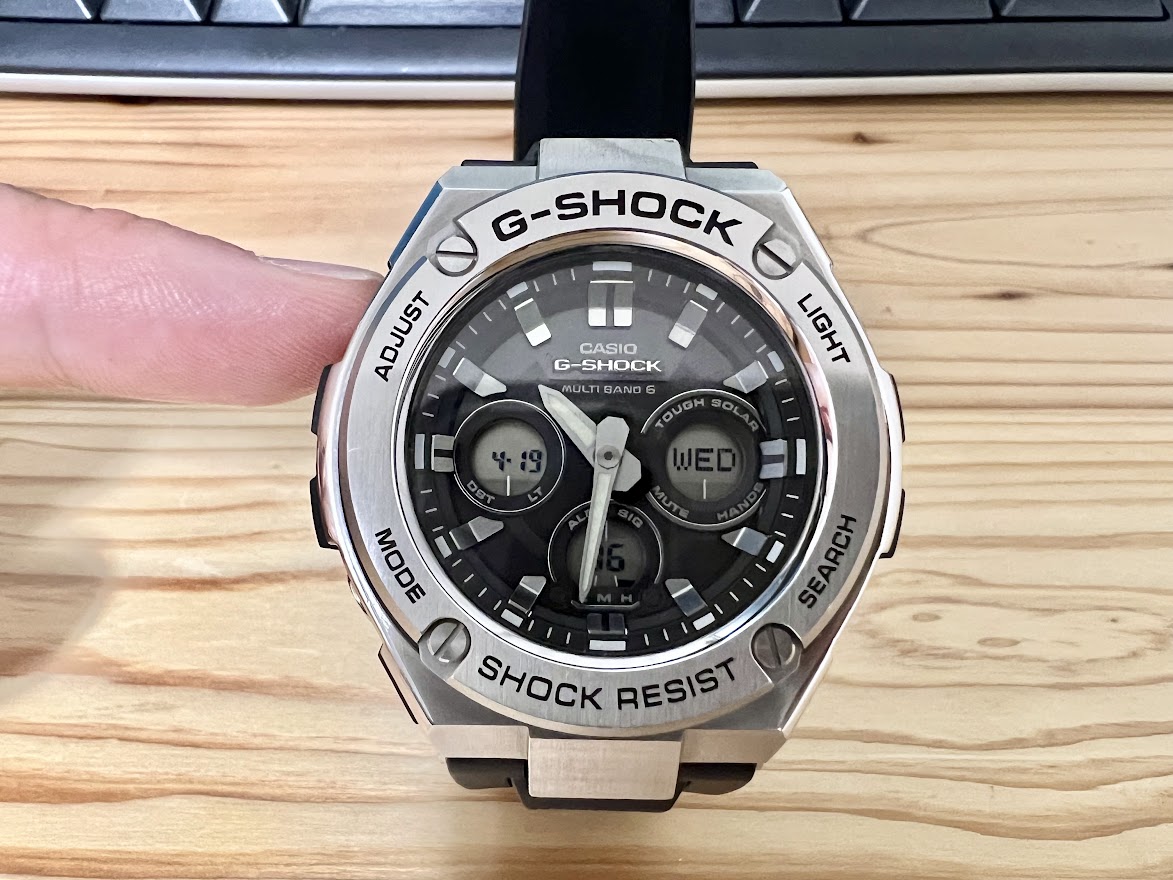 G-SHOCK G-STEEL ミドルサイズモデルGST-W310-1AJFをレビュー オンオフ使える最強時計 | 玉田光一 田舎のパパの子育てブログ